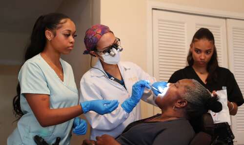 Dentist and students offer free exams at Summerhaven - The Royal ...