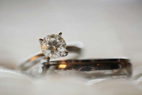 Why expensive things make you want them more - The Royal Gazette ...