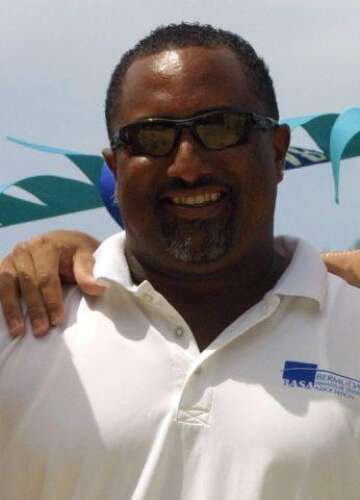 Ben Smith hails Bermuda’s Carifta Swimming Championship medal haul ...
