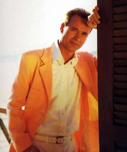 Top Portuguese singer Emanuel to perform - The Royal Gazette | Bermuda ...