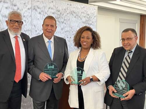 Former premiers recognised for making Bermuda ‘better place’ - The ...