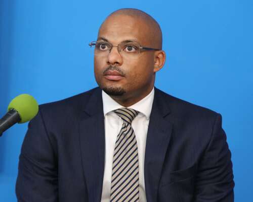 Minister outlines overhaul of immigration policy for long-term ...