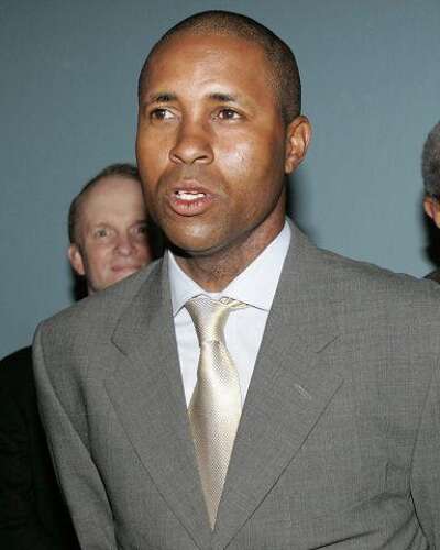 Kyle Lightbourne relishing time in the middle - The Royal Gazette ...