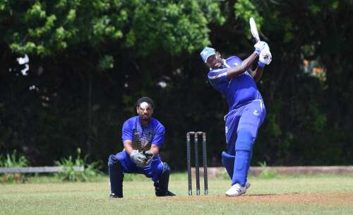 Cleveland survive batting collapse to overcome Warwick - The Royal ...