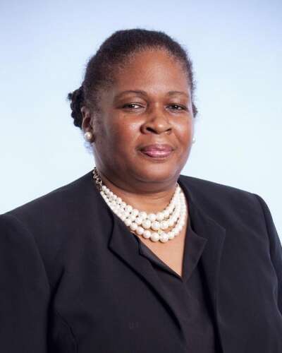 Thomas tells Government to sort out accounts - The Royal Gazette ...