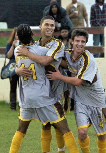 Wells hunger set him apart, says Ellis - The Royal Gazette | Bermuda ...