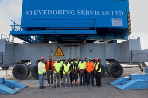Bermudians complete dock-worker training - The Royal Gazette | Bermuda ...