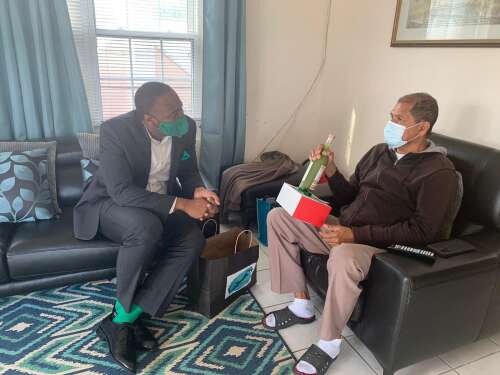 Premier visits bus driver attacked by passenger - The Royal Gazette ...