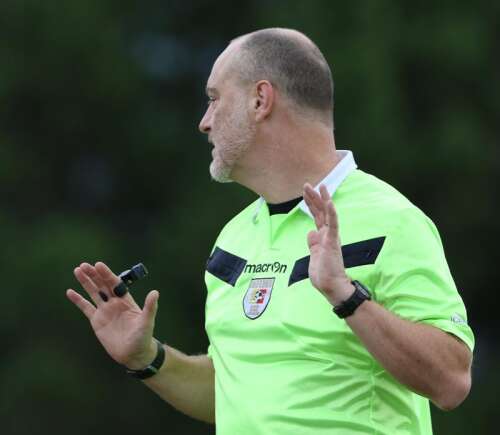 Wyer suffers racist abuse from Trojans fans - The Royal Gazette ...