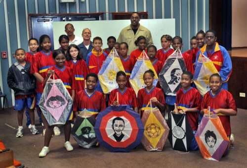 Westgate inmates offer kite-making tips to kids - The Royal Gazette ...