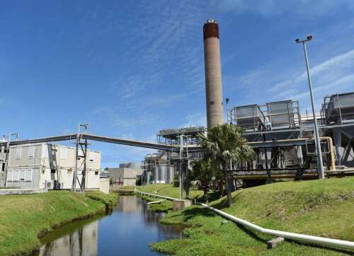 Belco signs deal to fund new power station - The Royal Gazette ...