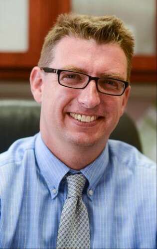 Immigration hotline complaints jump Fahy - The Royal Gazette | Bermuda ...