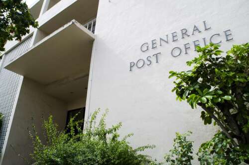 Hamilton Post Office closed for the day - The Royal Gazette | Bermuda ...