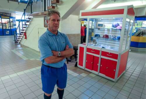 Washington Mall rolls out small kiosks for big impact - The Royal ...