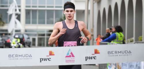 Adam Prunty wins PwC Marathon by more than seven minutes - The Royal ...