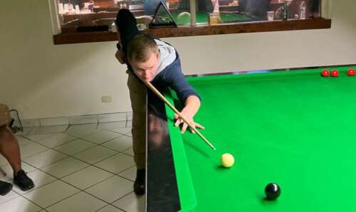 Toby Wright on cue with triumphant snooker debut - The Royal Gazette ...