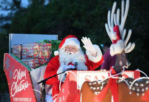 Santa spreads festive cheer across island in MarketPlace Christmas ...