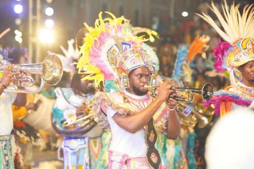 Bermuda celebrates 50 years of Bahamian independence - The Royal ...